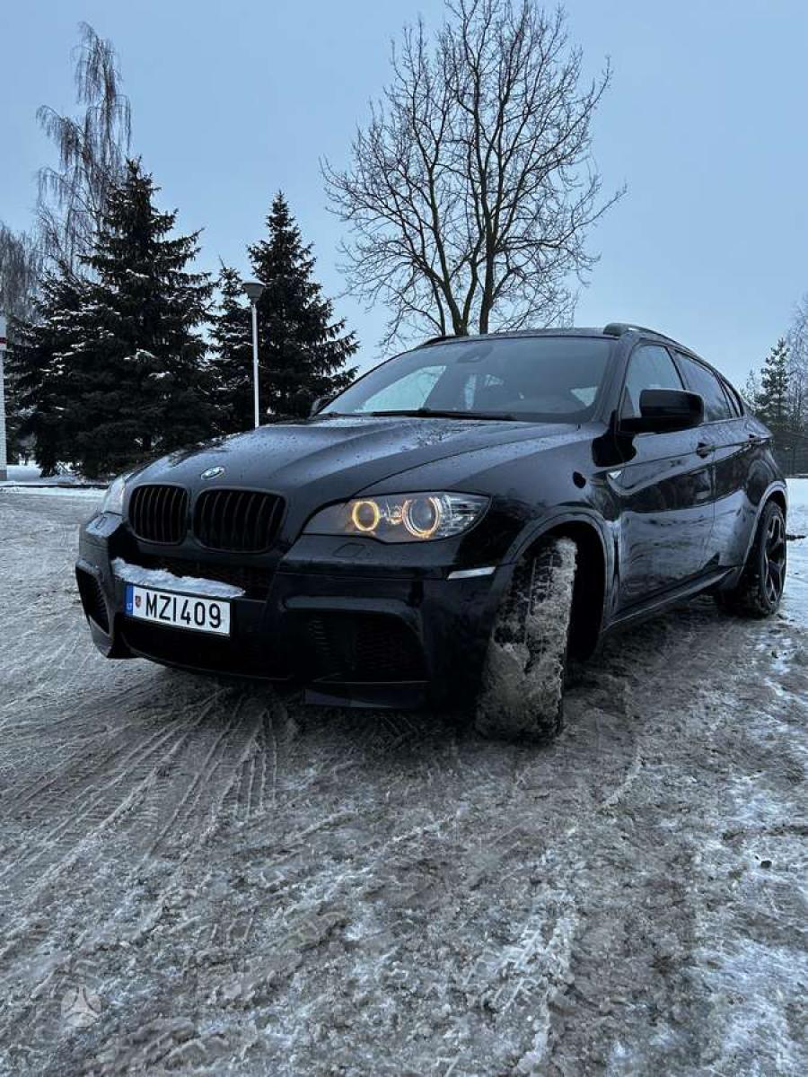 Black BMW X6 2012 in Marijampole, with an engine capacity of 2.99 L and mileage of 233 thousand km for 14800 €, photo 2 on AUTOMOTO.COM.LV
