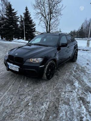 Black BMW X6 2012 in Marijampole, with an engine capacity of 2.99 L and mileage of 233 thousand km for 14800 €, photo 4 on AUTOMOTO.COM.LV