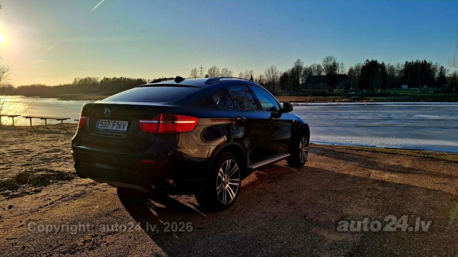 Melns BMW X6 2012 Pērnava, ar dzinēja tilpumu 3.00 L un nobraukumu 227 tūkst. km par 16900 €, foto 1 vietnē AUTOMOTO.COM.LV