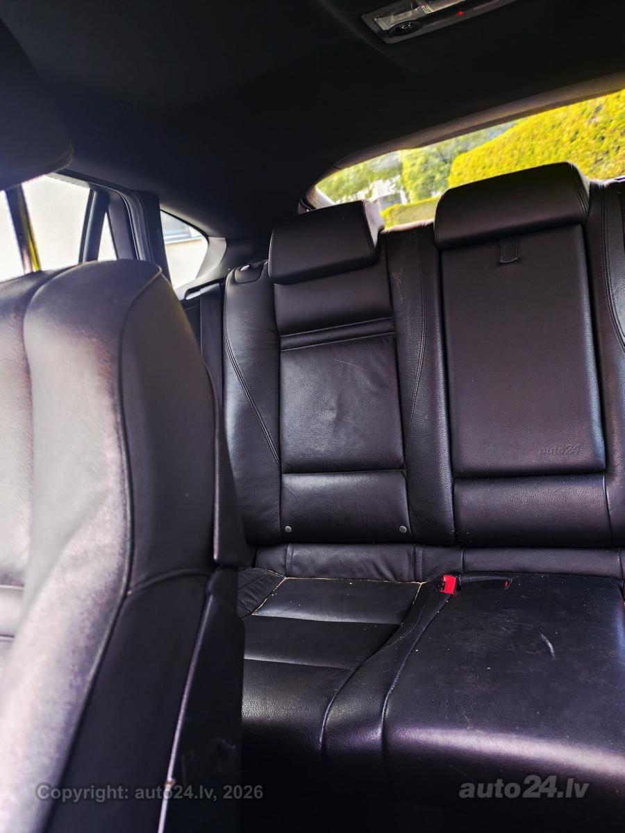 Melns BMW X6 2012 Tallina, ar dzinēja tilpumu 3.00 L un nobraukumu 286 tūkst. km par 10500 €, foto 9 vietnē AUTOMOTO.COM.LV