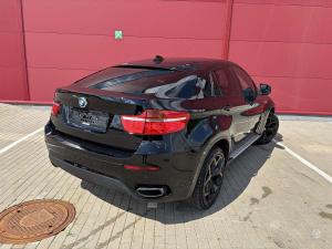 Black BMW X6 2012 in Kaunas, with an engine capacity of 3.00 L and mileage of 312 thousand km for 12750 €, photo 5 on AUTOMOTO.COM.LV