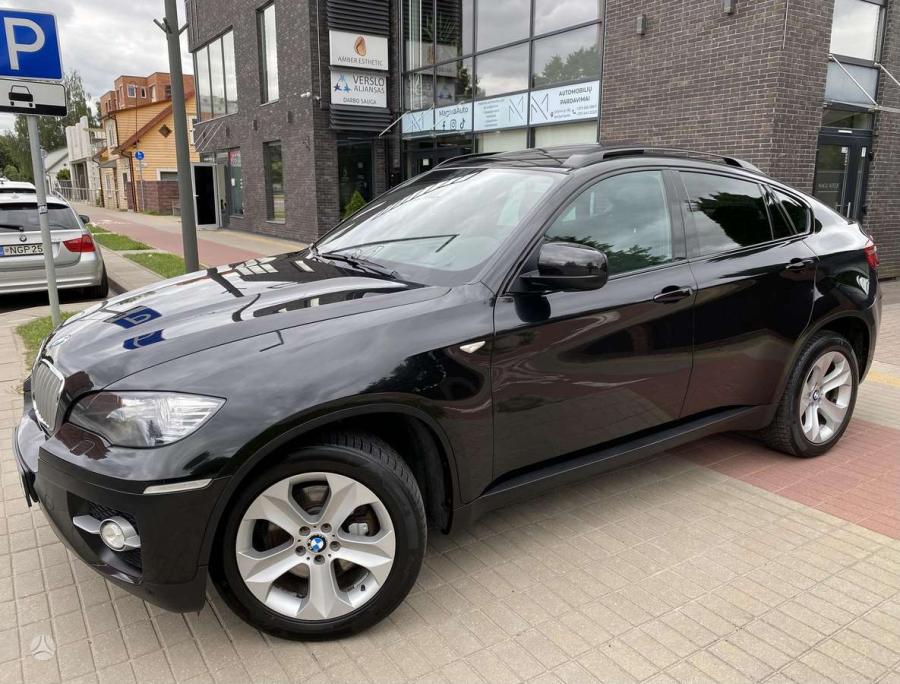 Black BMW X6 2012 in Marijampole, with an engine capacity of 2.99 L and mileage of 223 thousand km for 12850 €, photo 11 on AUTOMOTO.COM.LV