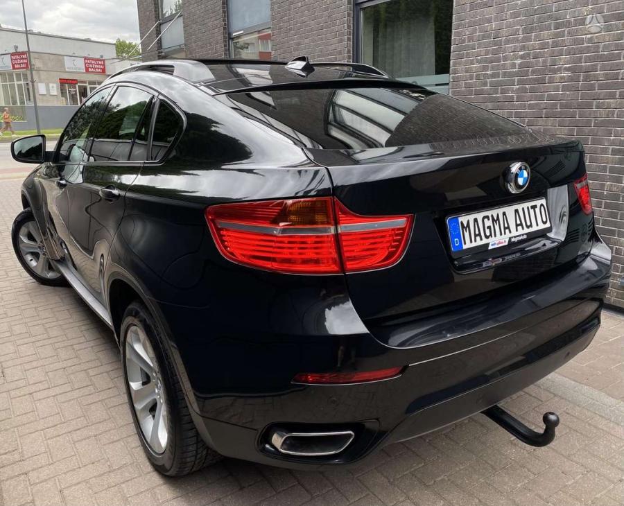 Black BMW X6 2012 in Marijampole, with an engine capacity of 2.99 L and mileage of 223 thousand km for 12850 €, photo 15 on AUTOMOTO.COM.LV