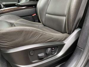 Black BMW X6 2012 in Marijampole, with an engine capacity of 2.99 L and mileage of 223 thousand km for 12850 €, photo 22 on AUTOMOTO.COM.LV