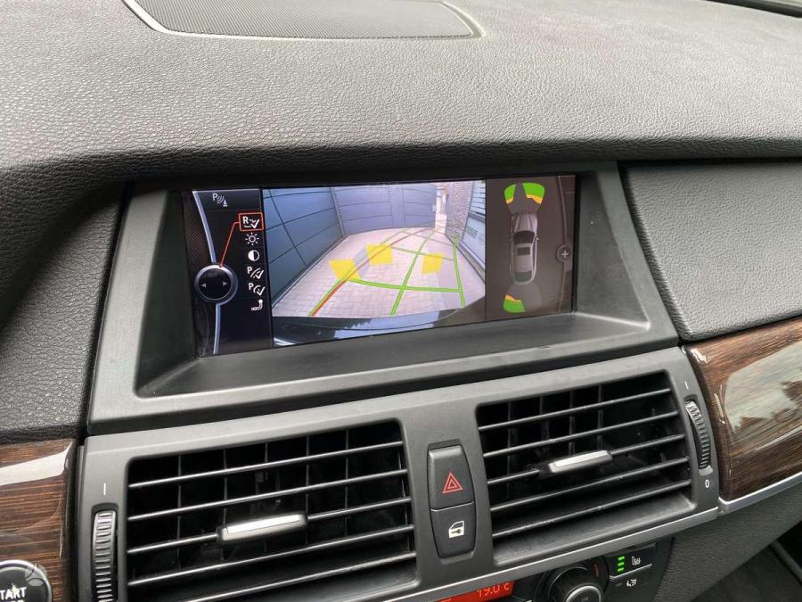 Black BMW X6 2012 in Marijampole, with an engine capacity of 2.99 L and mileage of 223 thousand km for 12850 €, photo 32 on AUTOMOTO.COM.LV