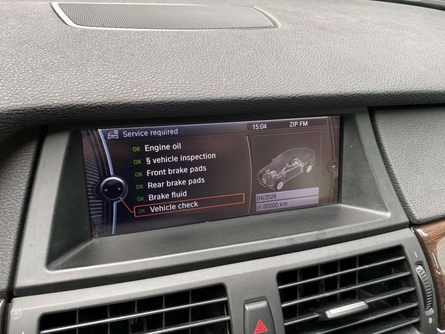 Black BMW X6 2012 in Marijampole, with an engine capacity of 2.99 L and mileage of 223 thousand km for 12850 €, photo 33 on AUTOMOTO.COM.LV