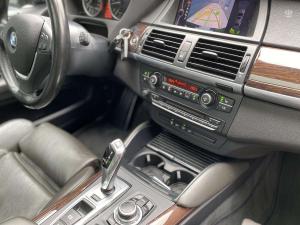 Black BMW X6 2012 in Marijampole, with an engine capacity of 2.99 L and mileage of 223 thousand km for 12850 €, photo 35 on AUTOMOTO.COM.LV