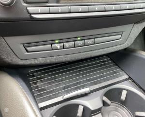 Black BMW X6 2012 in Marijampole, with an engine capacity of 2.99 L and mileage of 223 thousand km for 12850 €, photo 38 on AUTOMOTO.COM.LV