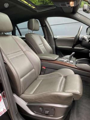 Black BMW X6 2012 in Marijampole, with an engine capacity of 2.99 L and mileage of 223 thousand km for 12850 €, photo 43 on AUTOMOTO.COM.LV