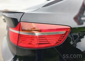 Black BMW X6 2012 in Riga, with an engine capacity of 3.00 L and mileage of 200 thousand km for 12900 €, photo 8 on AUTOMOTO.COM.LV
