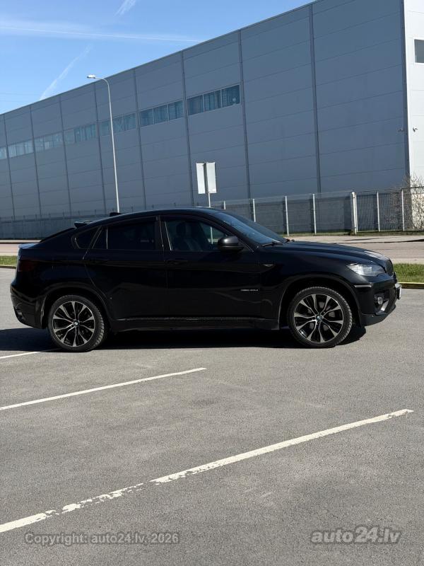 Melns BMW X6 2012 Tallina, ar dzinēja tilpumu 3.00 L un nobraukumu 214 tūkst. km par 14000 €, foto 3 vietnē AUTOMOTO.COM.LV