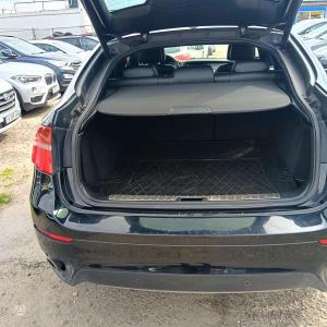 Black BMW X6 2012 in Kaunas, with an engine capacity of 3.00 L and mileage of 236 thousand km for 12700 €, photo 10 on AUTOMOTO.COM.LV