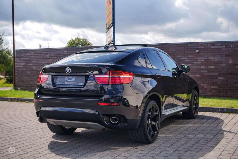 Melns BMW X6 2012 Marijampole, ar dzinēja tilpumu 2.99 L un nobraukumu 231 tūkst. km par 14750 €, foto 9 vietnē AUTOMOTO.COM.LV