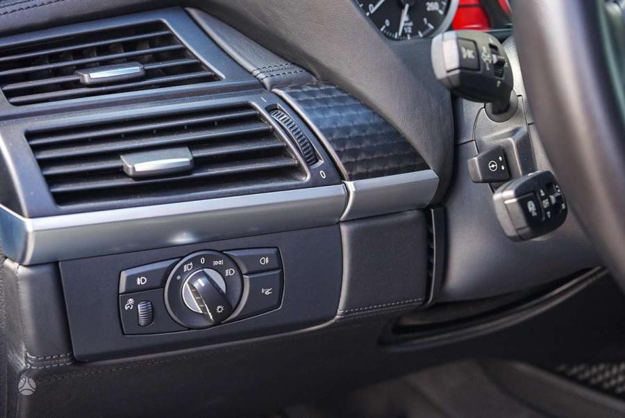 Melns BMW X6 2012 Marijampole, ar dzinēja tilpumu 2.99 L un nobraukumu 231 tūkst. km par 14750 €, foto 14 vietnē AUTOMOTO.COM.LV