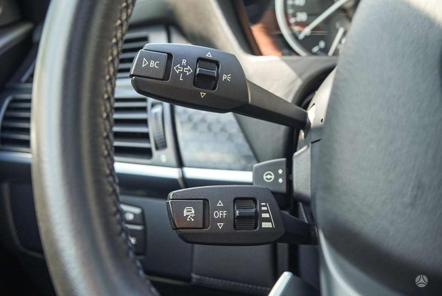 Melns BMW X6 2012 Marijampole, ar dzinēja tilpumu 2.99 L un nobraukumu 231 tūkst. km par 14750 €, foto 36 vietnē AUTOMOTO.COM.LV