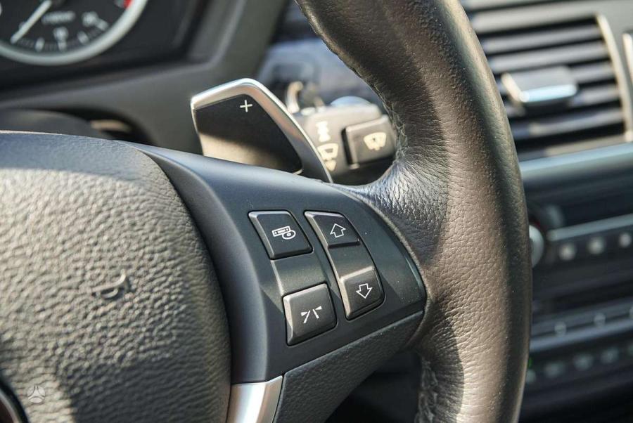 Melns BMW X6 2012 Marijampole, ar dzinēja tilpumu 2.99 L un nobraukumu 231 tūkst. km par 14750 €, foto 37 vietnē AUTOMOTO.COM.LV