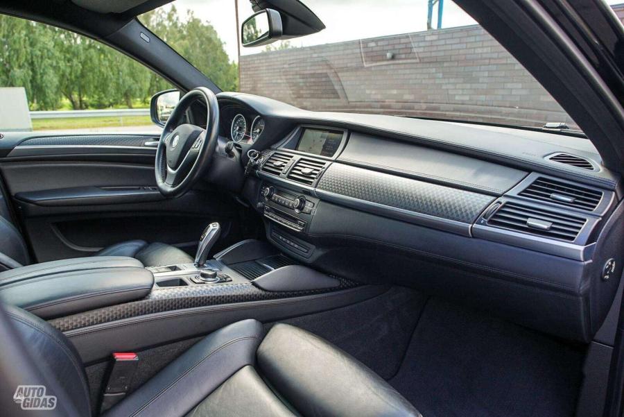 Melns BMW X6 2012 Kauņa, ar dzinēja tilpumu 3.00 L un nobraukumu 231 tūkst. km par 14450 €, foto 25 vietnē AUTOMOTO.COM.LV