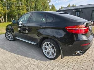 Black BMW X6 2012 in Talsi, with an engine capacity of 3.00 L and mileage of 363 thousand km for 10500 €, photo  on AUTOMOTO.COM.LV