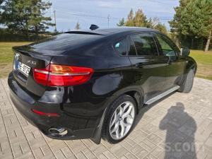 Black BMW X6 2012 in Talsi, with an engine capacity of 3.00 L and mileage of 363 thousand km for 10500 €, photo 3 on AUTOMOTO.COM.LV