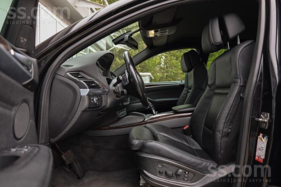 Melns BMW X6 2012 Rīga, ar dzinēja tilpumu 3.00 L un nobraukumu 168 tūkst. km par 13495 €, foto 14 vietnē AUTOMOTO.COM.LV