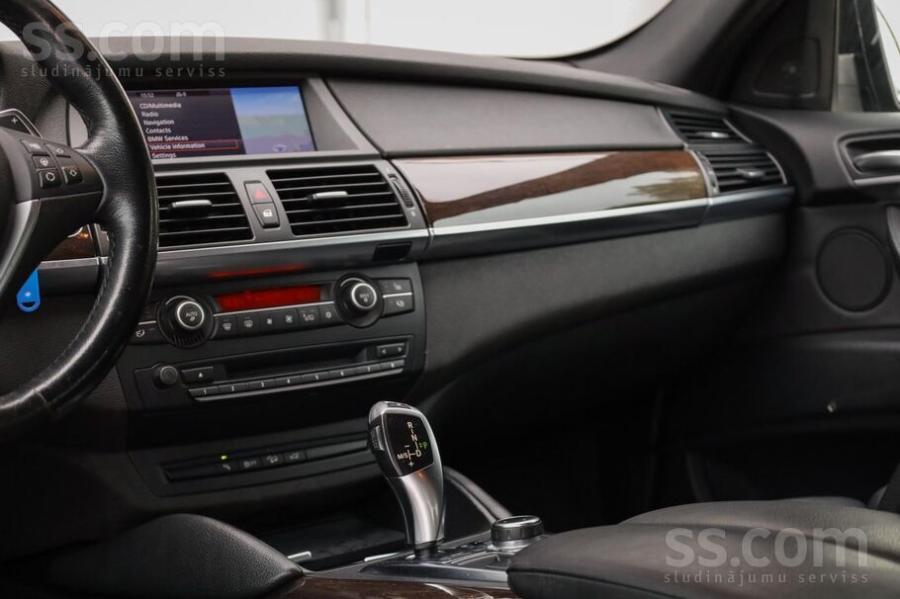 Melns BMW X6 2012 Rīga, ar dzinēja tilpumu 3.00 L un nobraukumu 168 tūkst. km par 13495 €, foto 16 vietnē AUTOMOTO.COM.LV