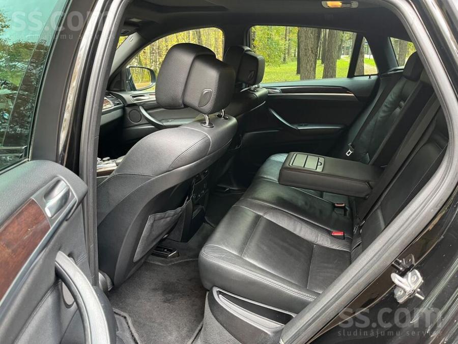 Melns BMW X6 2012 Rīga, ar dzinēja tilpumu 3.00 L un nobraukumu 0 tūkst. km par 11300 €, foto 30 vietnē AUTOMOTO.COM.LV