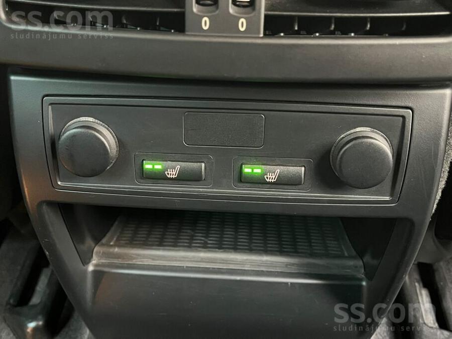 Melns BMW X6 2012 Rīga, ar dzinēja tilpumu 3.00 L un nobraukumu 0 tūkst. km par 11300 €, foto 31 vietnē AUTOMOTO.COM.LV