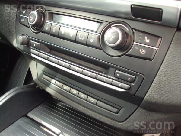 Black BMW X6 2013 in Riga, with an engine capacity of 3.00 L and mileage of 155 thousand km for 15900 €, photo 7 on AUTOMOTO.COM.LV
