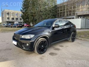 Black BMW X6 2013 in Riga, with an engine capacity of 3.00 L and mileage of 272 thousand km for 16500 €, photo  on AUTOMOTO.COM.LV