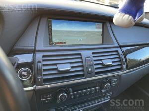 Black BMW X6 2013 in Riga, with an engine capacity of 3.00 L and mileage of 272 thousand km for 16500 €, photo 4 on AUTOMOTO.COM.LV