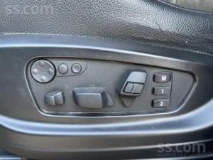 Black BMW X6 2013 in Riga, with an engine capacity of 3.00 L and mileage of 272 thousand km for 16500 €, photo 7 on AUTOMOTO.COM.LV
