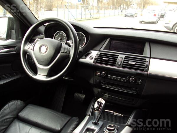 Черный БМВ Х6 2013 в Рига, объемом двигателя 3.00 л и пробегом 155 тыс. км за 15700 €, фото 4 на AUTOMOTO.COM.LV