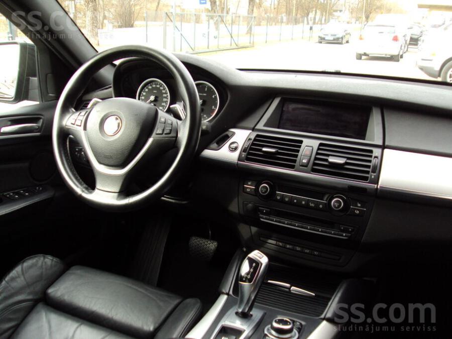 Черный БМВ Х6 2013 в Рига, объемом двигателя 3.00 л и пробегом 155 тыс. км за 15700 €, фото 5 на AUTOMOTO.COM.LV