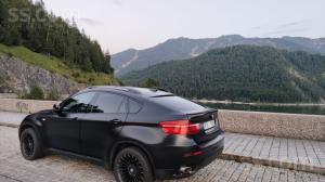 Black BMW X6 2013 in Jurmala, with an engine capacity of 3.00 L and mileage of 276 thousand km for 25450 €, photo 19 on AUTOMOTO.COM.LV