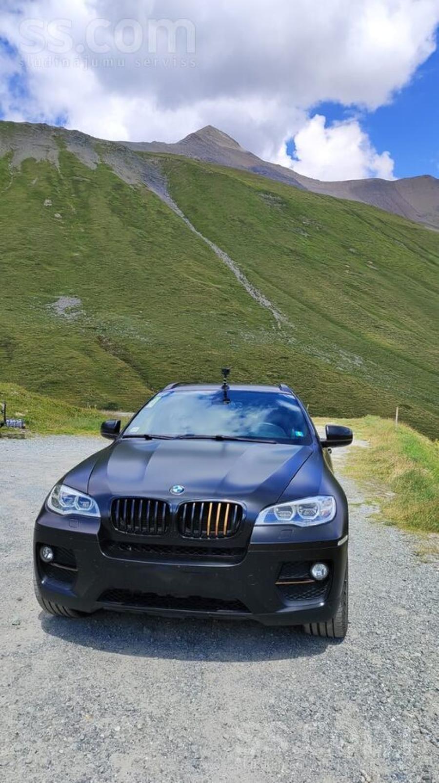 Black BMW X6 2013 in Jurmala, with an engine capacity of 3.00 L and mileage of 276 thousand km for 25450 €, photo 21 on AUTOMOTO.COM.LV