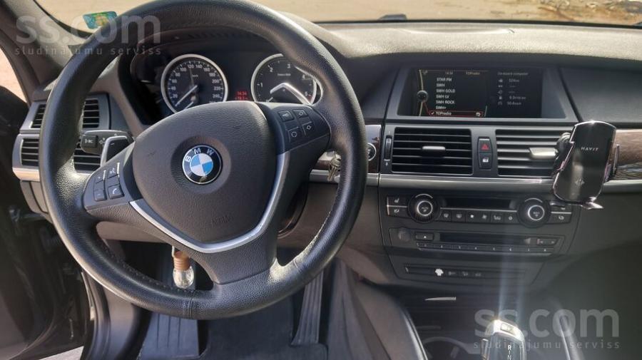 Black BMW X6 2013 in Jurmala, with an engine capacity of 3.00 L and mileage of 276 thousand km for 25450 €, photo 26 on AUTOMOTO.COM.LV
