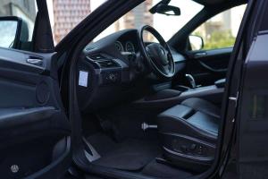 Black BMW X6 2013 in Vilnius, with an engine capacity of 2.99 L and mileage of 340 thousand km for 15250 €, photo 13 on AUTOMOTO.COM.LV