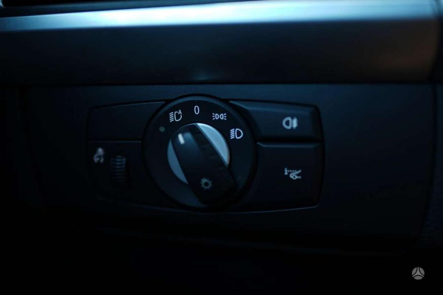 Black BMW X6 2013 in Vilnius, with an engine capacity of 2.99 L and mileage of 340 thousand km for 15250 €, photo 16 on AUTOMOTO.COM.LV