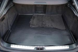Black BMW X6 2013 in Vilnius, with an engine capacity of 2.99 L and mileage of 340 thousand km for 15250 €, photo 18 on AUTOMOTO.COM.LV