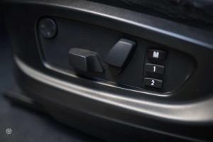 Black BMW X6 2013 in Vilnius, with an engine capacity of 2.99 L and mileage of 340 thousand km for 15250 €, photo 36 on AUTOMOTO.COM.LV