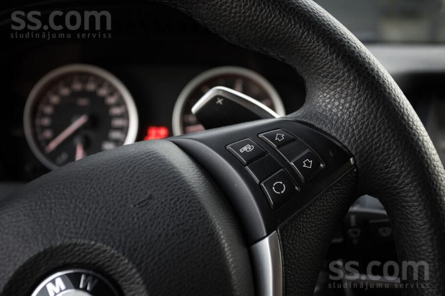 Melns BMW X6 2013 Jelgava, ar dzinēja tilpumu 3.00 L un nobraukumu 224 tūkst. km par 14800 €, foto 25 vietnē AUTOMOTO.COM.LV