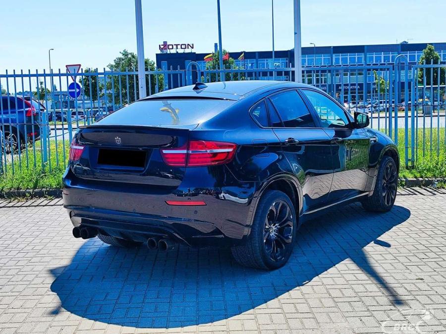 Black BMW X6 2013 in Klaipeda, with an engine capacity of 3.00 L and mileage of 212 thousand km for 11500 €, photo 4 on AUTOMOTO.COM.LV