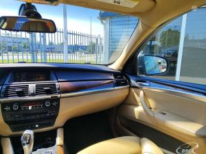Black BMW X6 2013 in Klaipeda, with an engine capacity of 3.00 L and mileage of 212 thousand km for 11500 €, photo 7 on AUTOMOTO.COM.LV