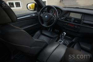Black BMW X6 2013 in Jelgava, with an engine capacity of 3.00 L and mileage of 228 thousand km for 17600 €, photo 11 on AUTOMOTO.COM.LV