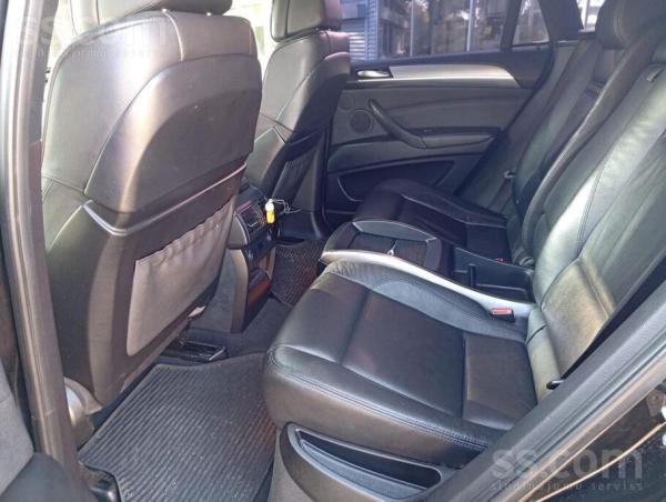 Black BMW X6 2013 in Riga, with an engine capacity of 3.00 L and mileage of 0 thousand km for 13000 €, photo 11 on AUTOMOTO.COM.LV