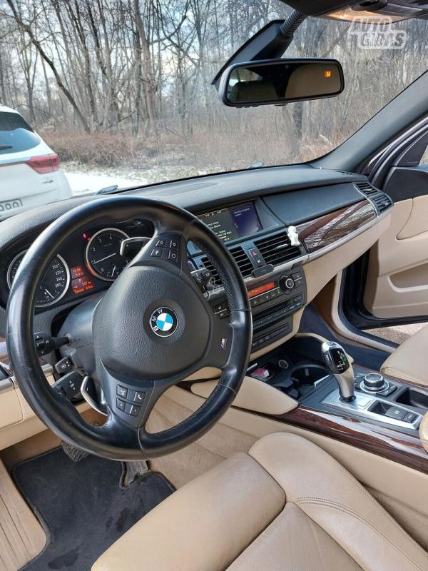 Melns BMW X6 2014 Kauņa, ar dzinēja tilpumu 3.00 L un nobraukumu 200 tūkst. km par 14500 €, foto 9 vietnē AUTOMOTO.COM.LV