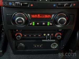 Black BMW X6 2014 in Riga, with an engine capacity of 4.40 L and mileage of 155 thousand km for 10890 €, photo 32 on AUTOMOTO.COM.LV