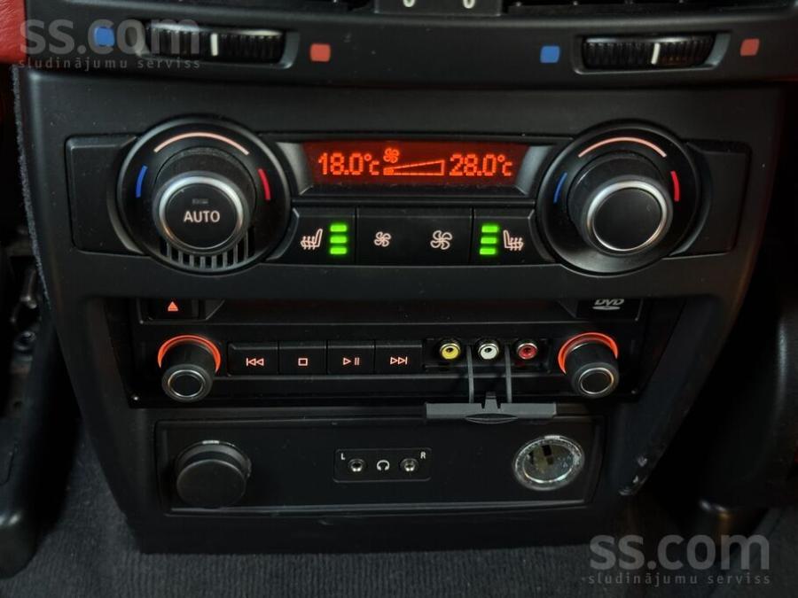 Black BMW X6 2014 in Riga, with an engine capacity of 4.40 L and mileage of 155 thousand km for 10890 €, photo 32 on AUTOMOTO.COM.LV