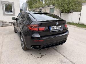 Черный БМВ Х6 2014 в Рига, объемом двигателя 3.00 л и пробегом 135 тыс. км за 19800 €, фото 5 на AUTOMOTO.COM.LV