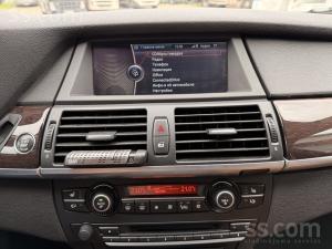 Черный БМВ Х6 2014 в Рига, объемом двигателя 3.00 л и пробегом 135 тыс. км за 19800 €, фото 9 на AUTOMOTO.COM.LV